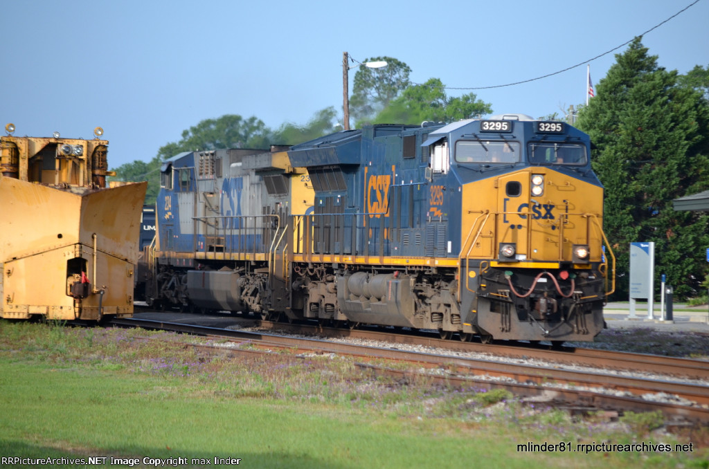 CSX 3295